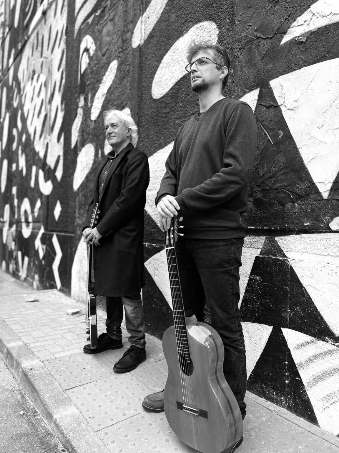 José Peixoto & Nuno Cintrão - Uguru